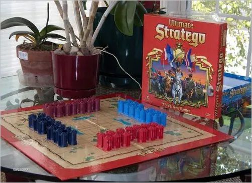How to play Ultimate Stratego Official Rules - June 2025 - Ultra food mess